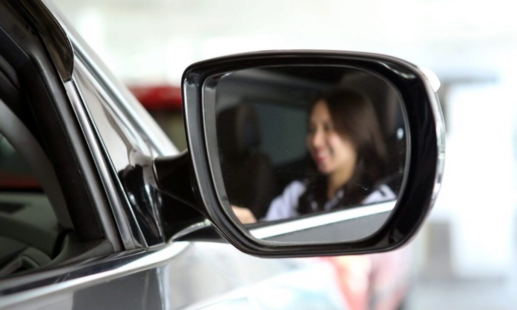 Intip Kisaran Harga Spion Mobil Untuk Kendaraan Anda - Asuransi Lengkap ...